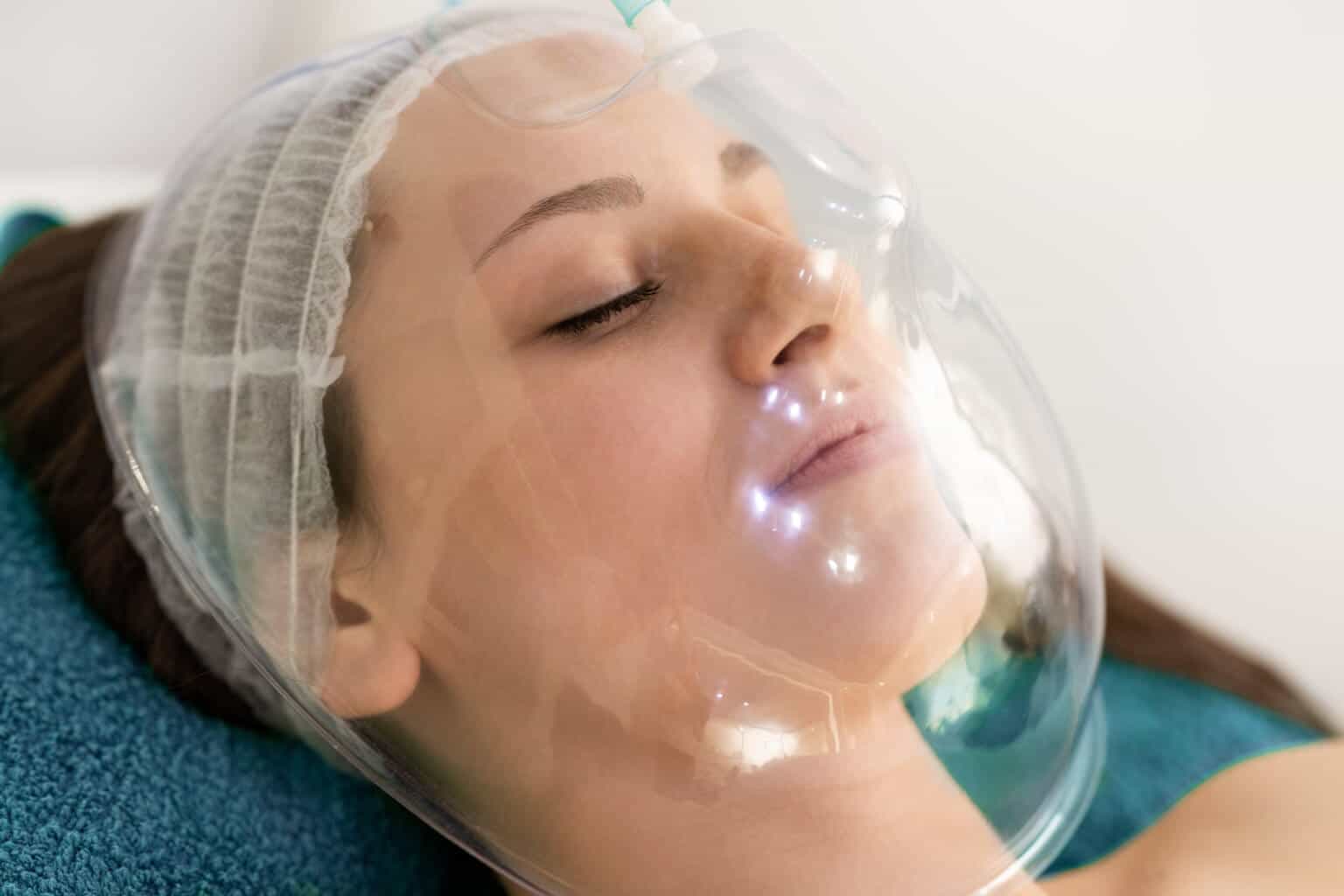 Benefits of OxyGeneo Facial Treatment: Facts, Results & Tips